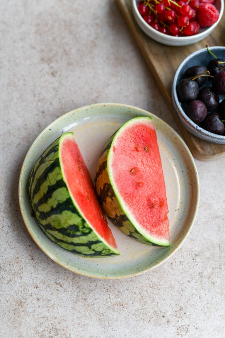Delicious Beet Juice with Watermelon & Berries - vegan reset